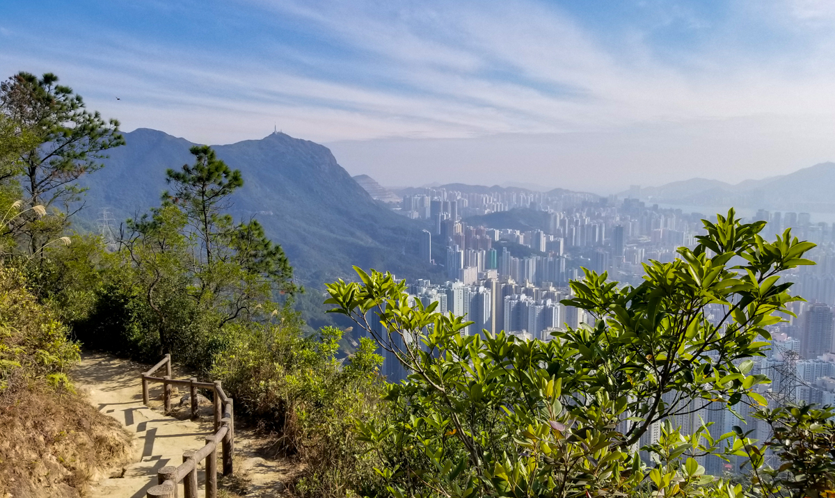 Guide to the Lion Rock Hike in Hong Kong - Becky Exploring