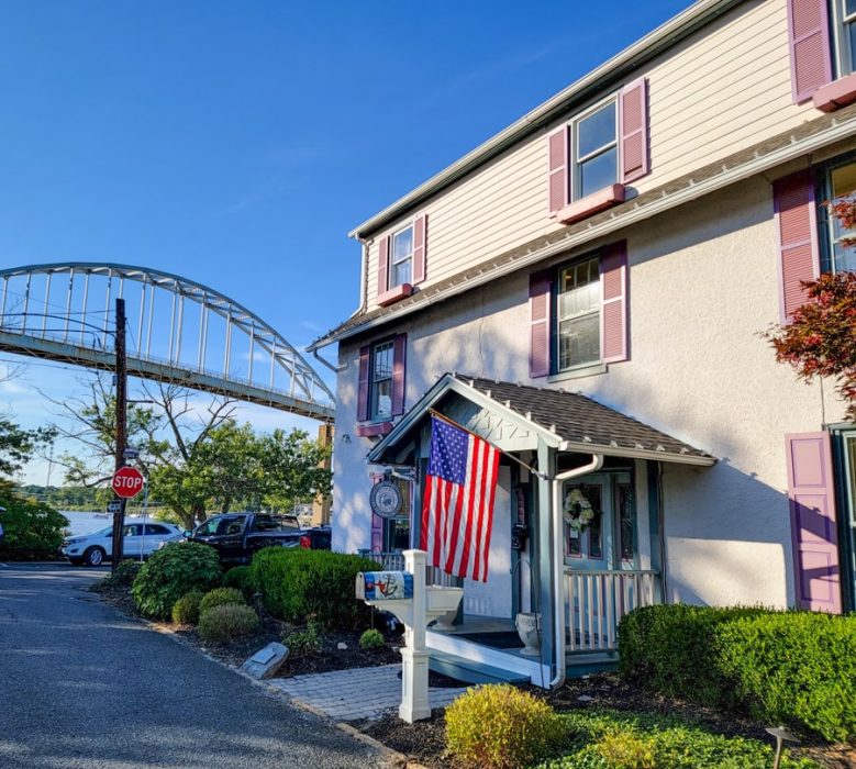 5 Great Reasons to Visit Chesapeake City, MD - Becky Exploring