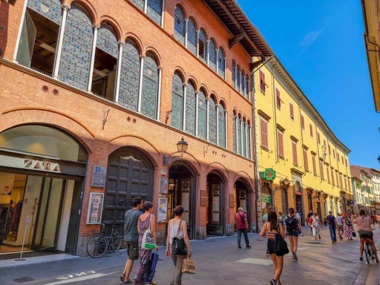 How to Plan a 6-Hour Train Stopover in Pisa - Becky Exploring