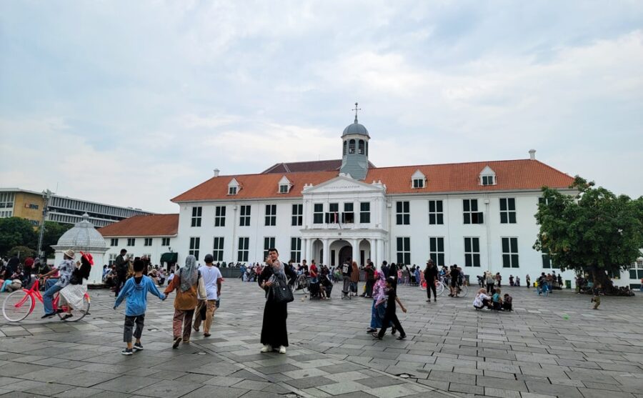 9 Days in Java, Indonesia - A Complete Guide and Itinerary - Becky ...