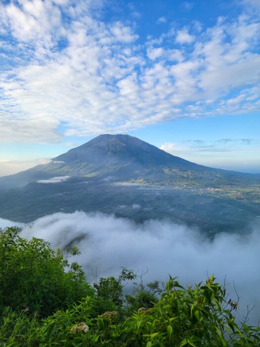 The Best Way to Visit Mount Telomoyo in Central Java - Becky Exploring