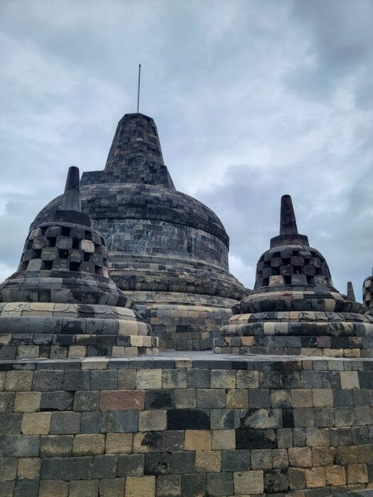 A Helpful Guide to Visiting Borobudur in Central Java - Becky Exploring