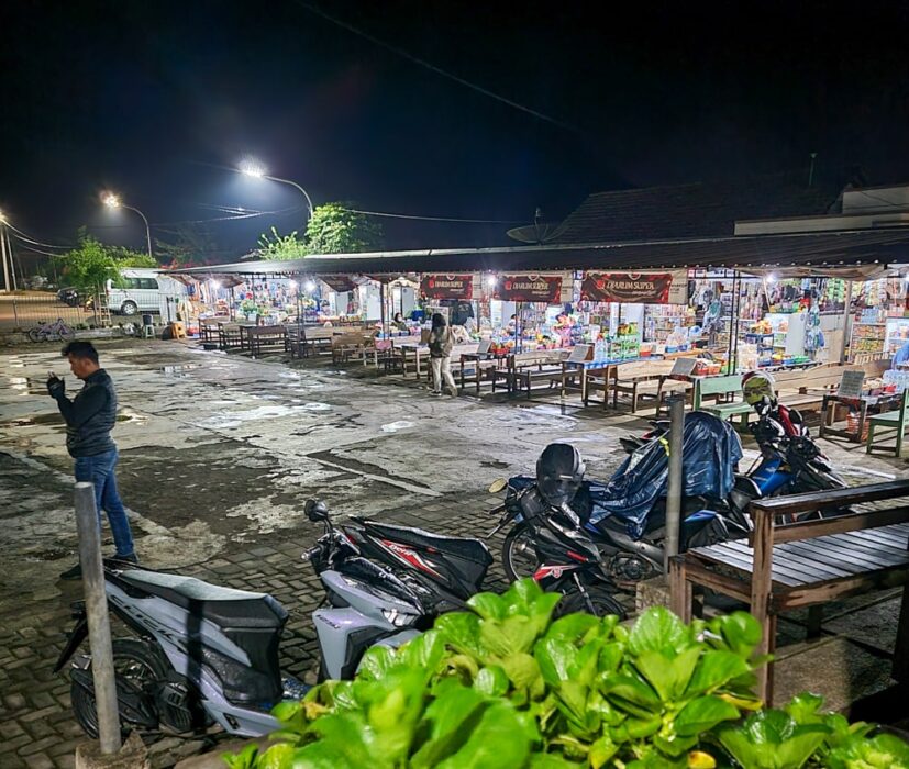 The Best Way to Visit Mount Telomoyo in Central Java - Becky Exploring