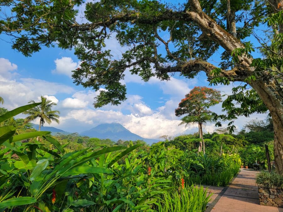 The Best Way to Visit Mount Telomoyo in Central Java - Becky Exploring