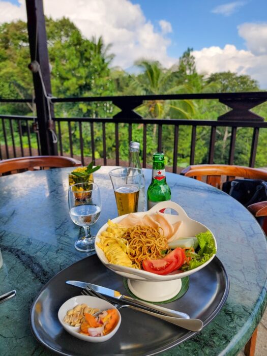 The Best Way to Visit Mount Telomoyo in Central Java - Becky Exploring