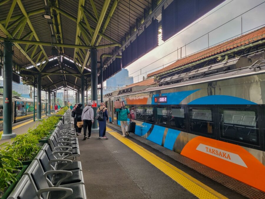 9 Days in Java, Indonesia - A Complete Guide and Itinerary - Becky ...