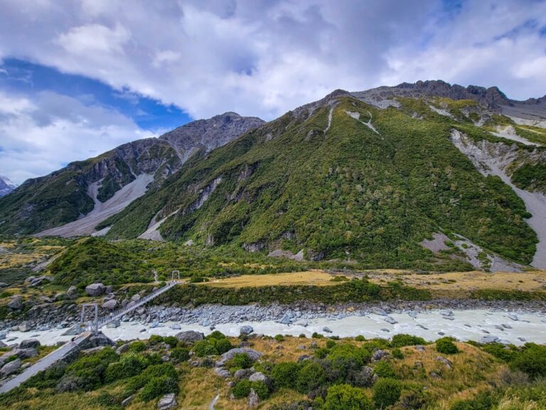 How to Spend 3 Days in Lake Tekapo and Mt. Cook - Becky Exploring